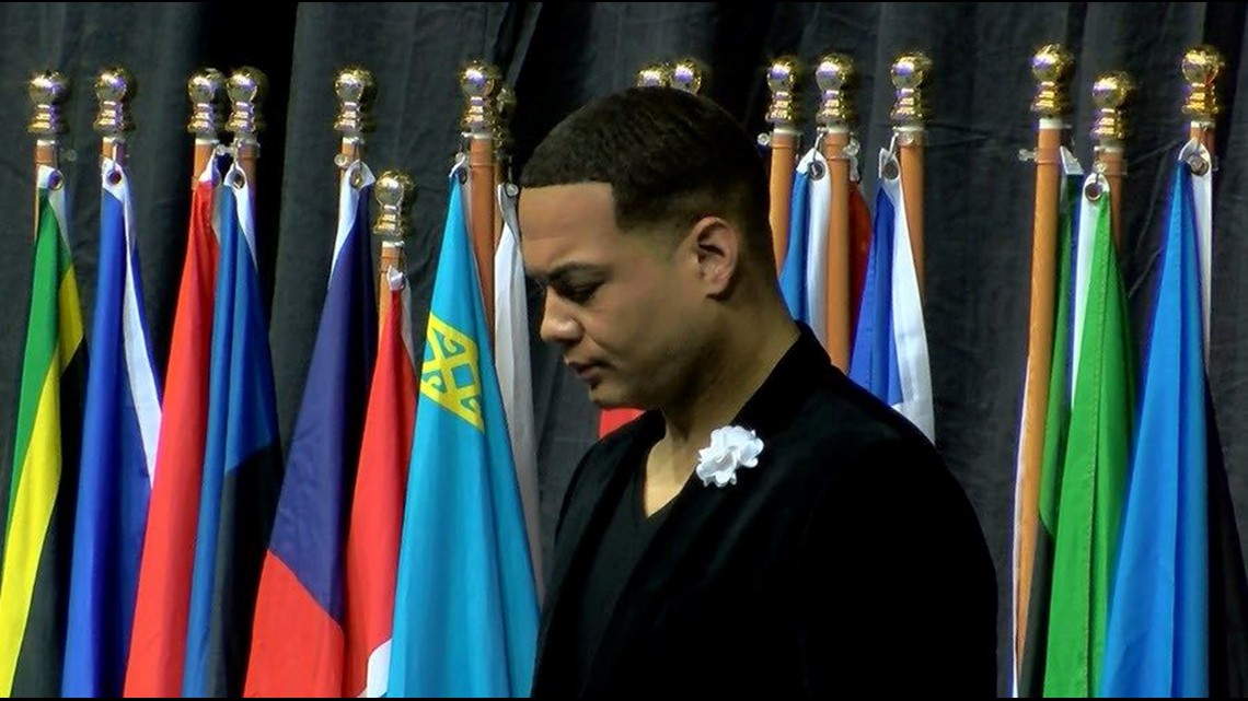 Morning anchor Andrew Kinsey MCs Unity Celebration | wtol.com