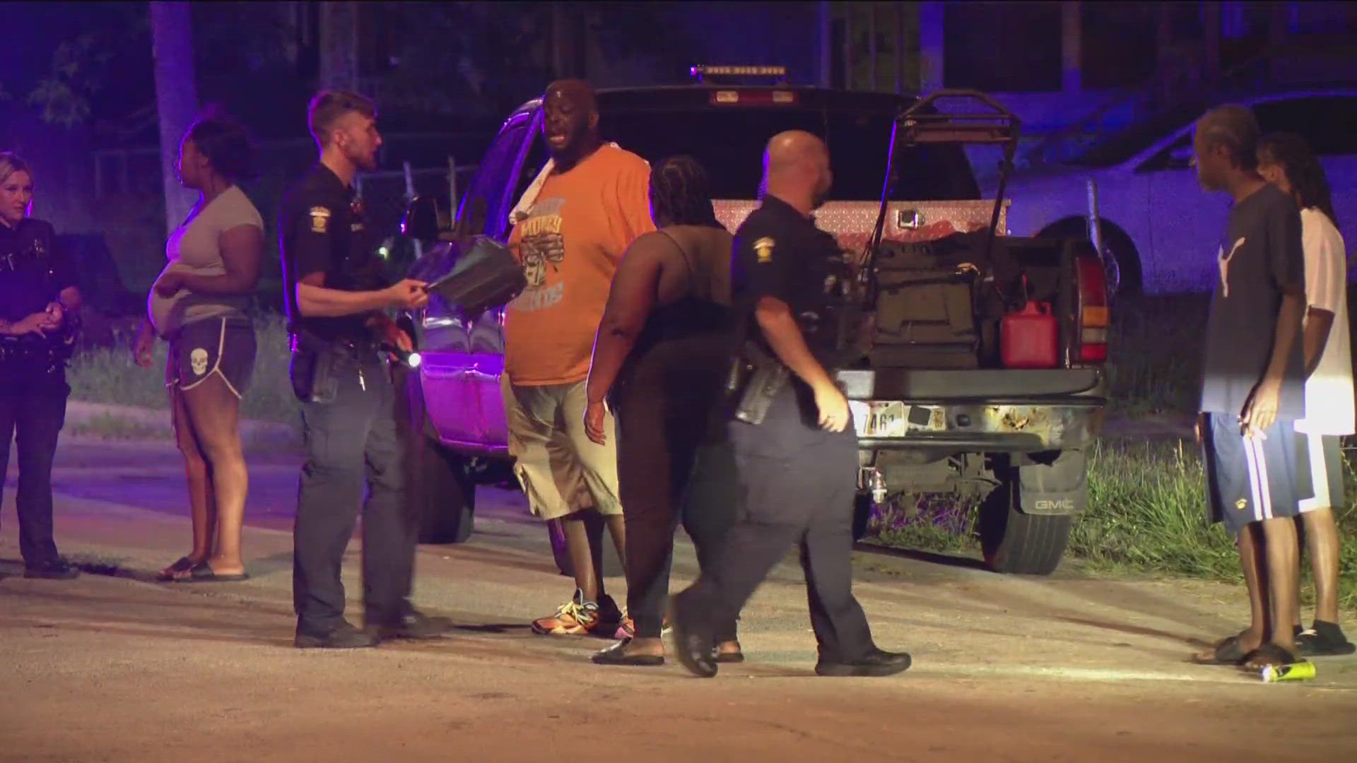 Driver hits man with car after fight in Toledo, police say | wtol.com