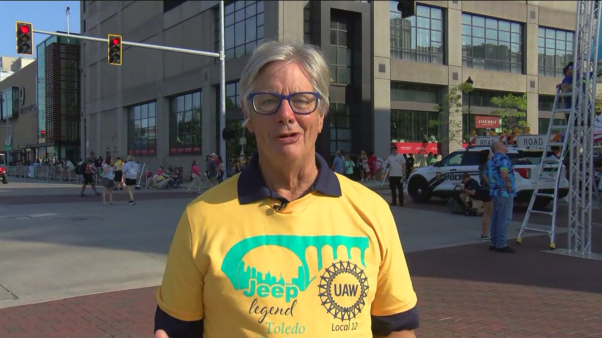 Fatal crash: 19-year-old motorcyclist dies in collision | wtol.com