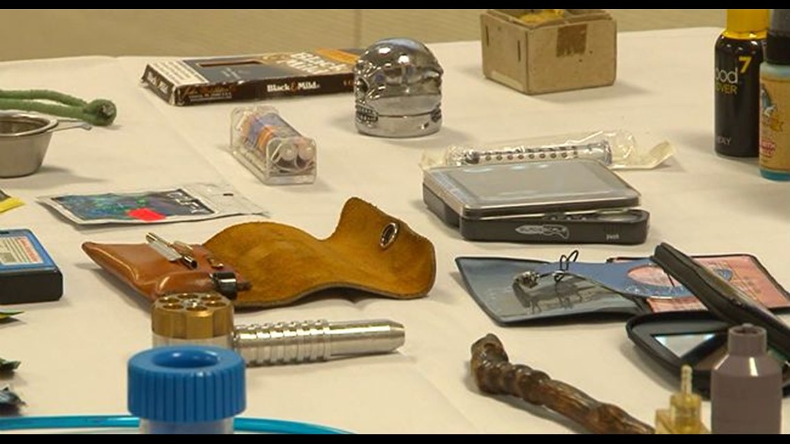 Parents learn about drugs, paraphernalia at Sylvania event | wtol.com