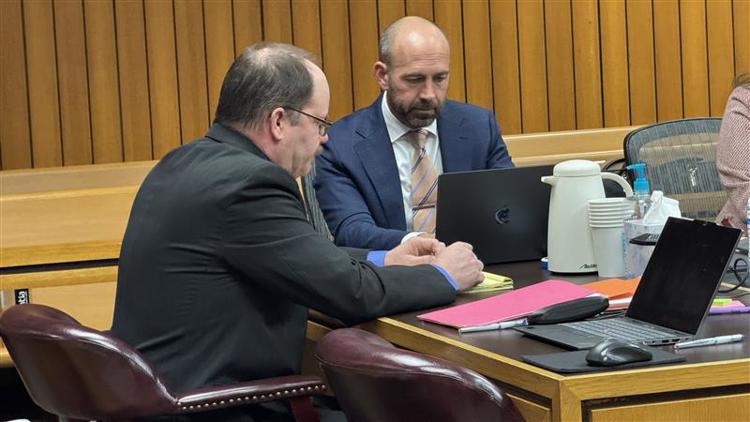 Day 2 of witness testimony in Dale Warner murder trial | wtol.com