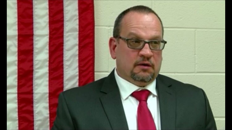 Random person poses as senator, speaks at Wyandot County high school ...