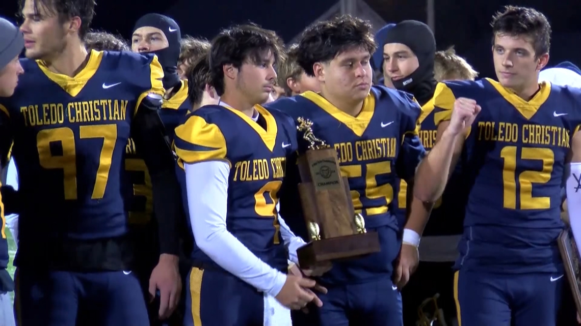 Toledo Christian to return to 11-man football for 2025-26 season | wtol.com