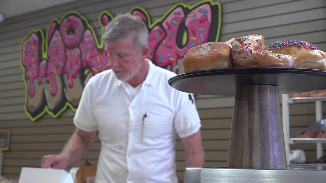 'It'll be sad': Wixey Bakery reflects on Harvard Elementary closing ...