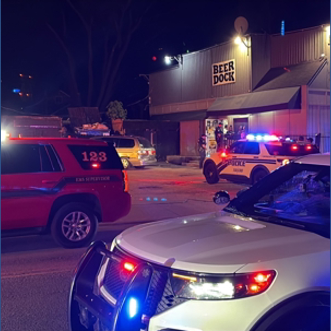 Man critically injured in shooting at north Toledo store | wtol.com
