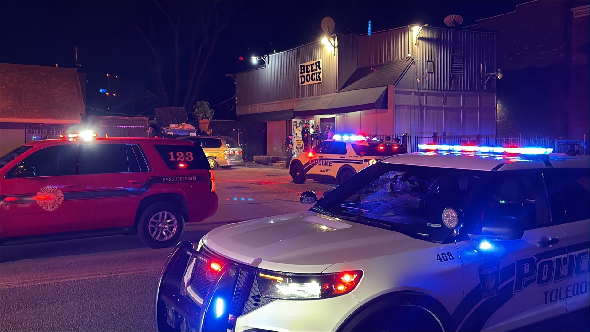 Man critically injured in shooting at north Toledo store | wtol.com