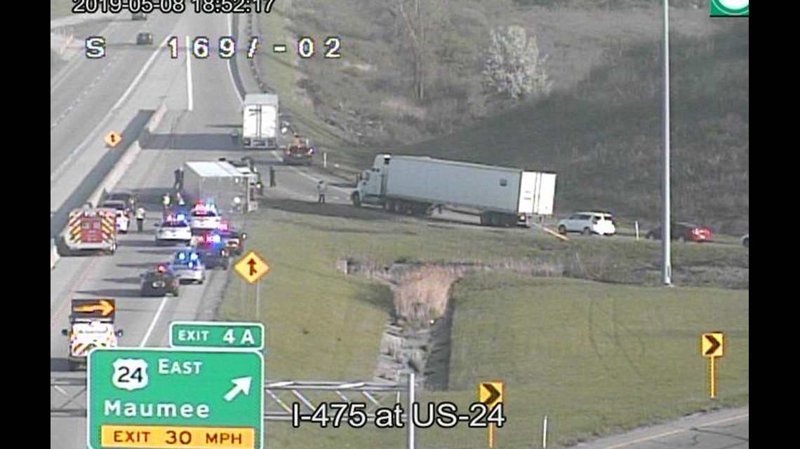 Semi Overturned In Crash On I 475 Ramp Near Us 24 Wtol