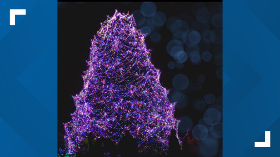 Lights Before Christmas opens at the Toledo Zoo with the tree-lig ...