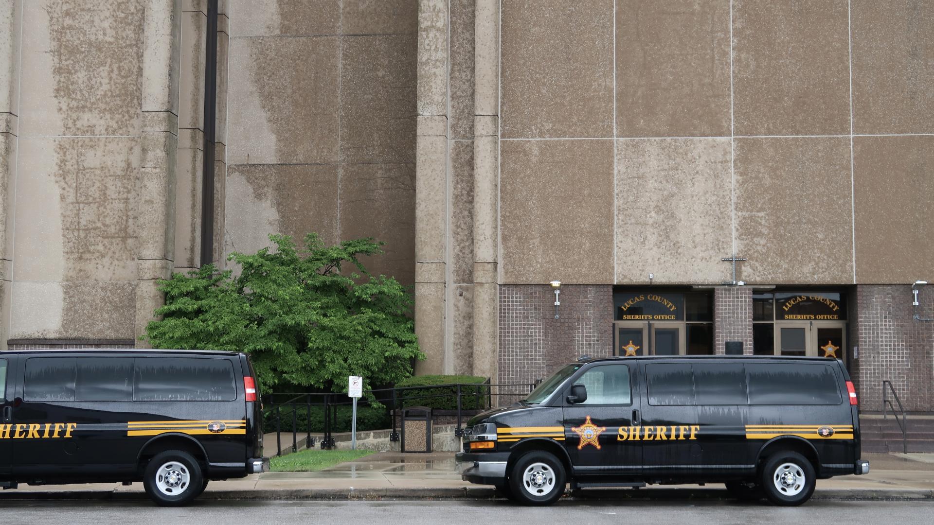 Inmate accused of threatening VP Vance allegedly strangled, kicked ...