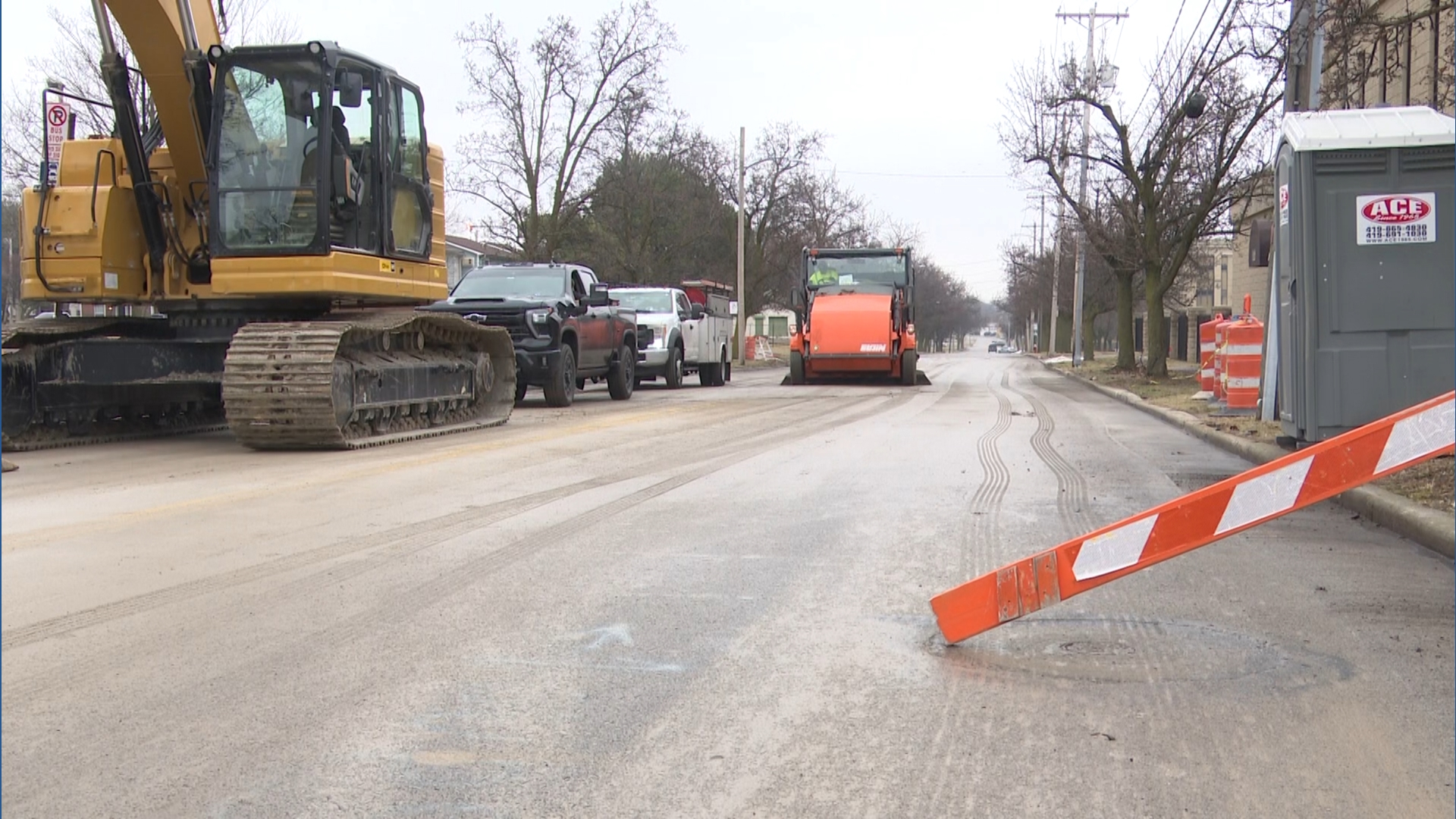 'Everybody's happy': Central Toledo sinkhole filled after months | wtol.com