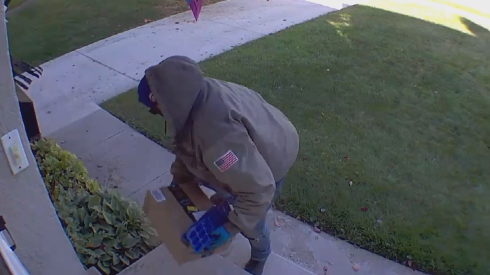 Porch pirates: Tips for theft prevention | wtol.com