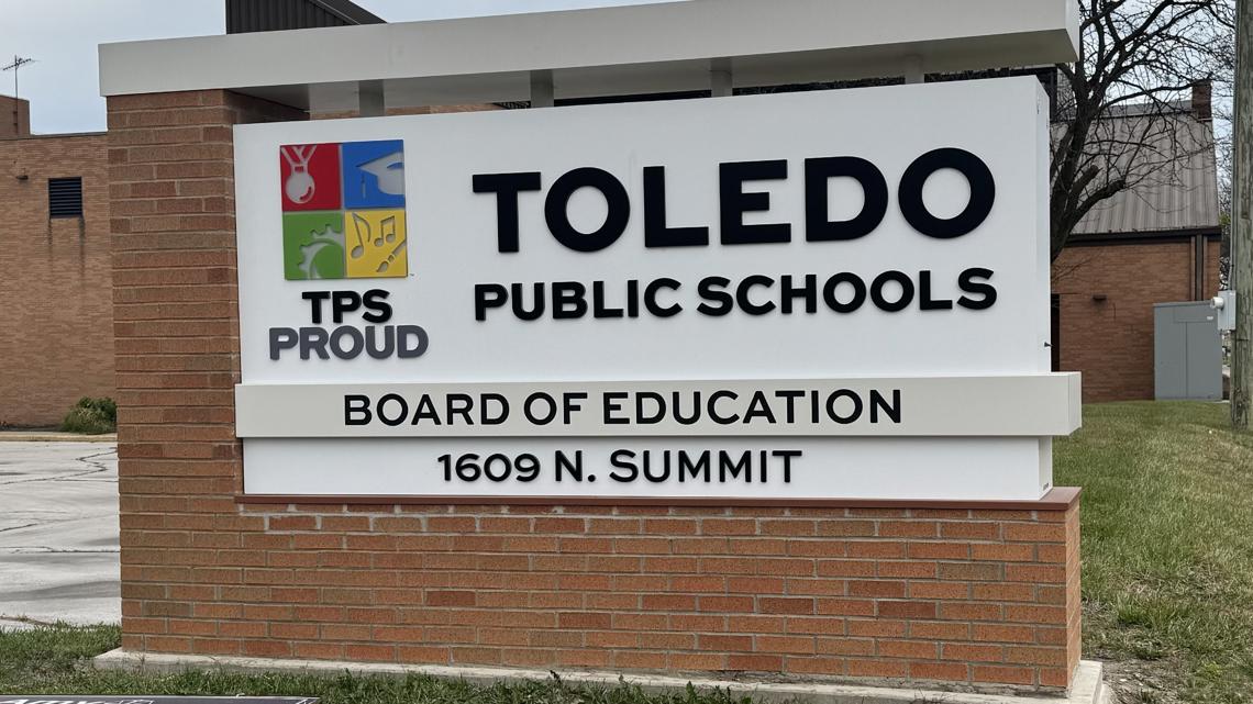 About 100 job cuts to happen at Toledo Public Schools Friday; board ...