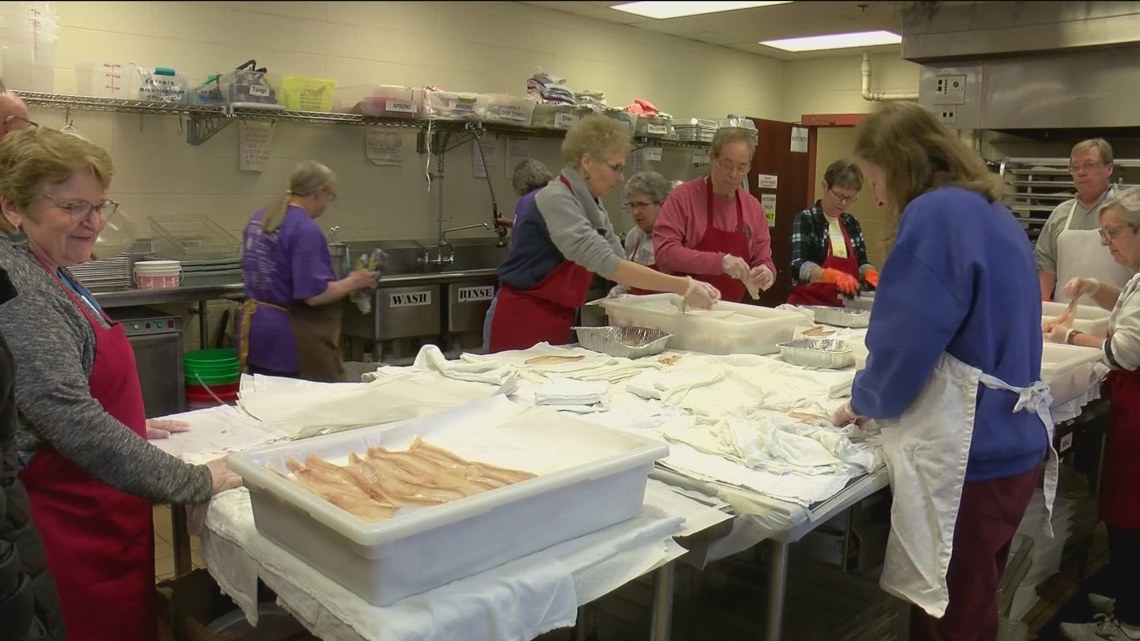 Blessed Sacrament preps for traditional Lenten fish fry: Here's a look ...