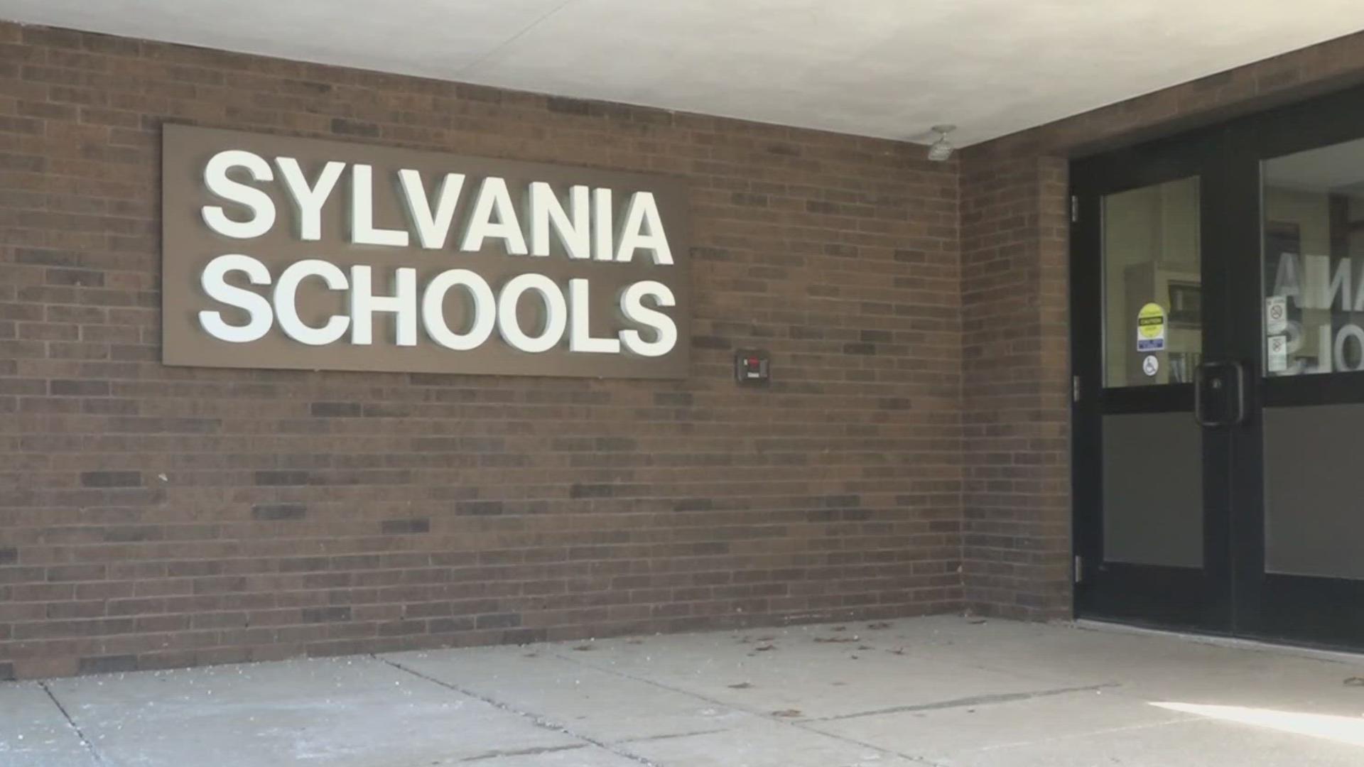 Sylvania Schools: Texting blocked on public Wi-Fi during school day | wtol.com