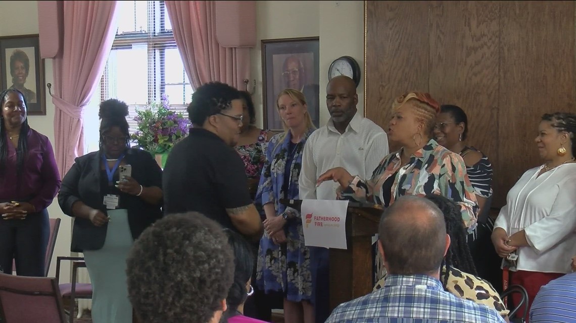 Lucas County Fatherhood Coalition aims to give black fathers tools for ...