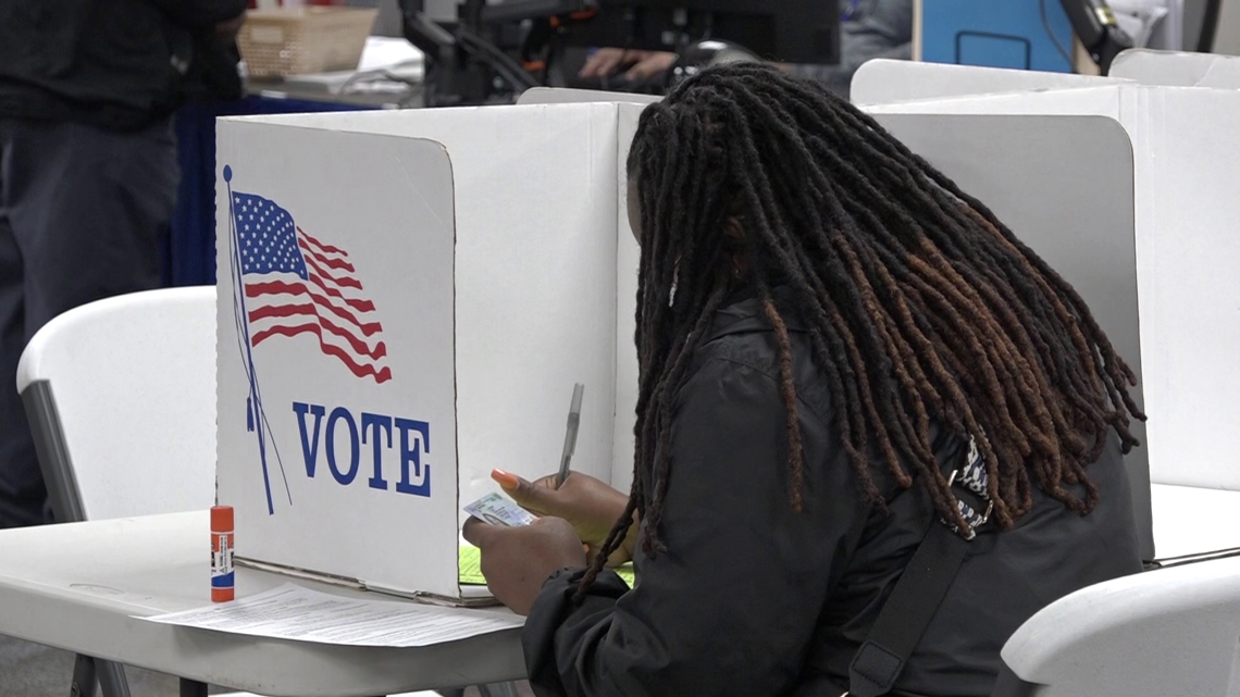 Are people's voting records public? | wtol.com