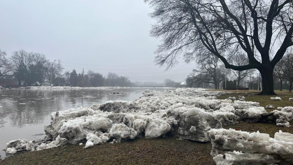 River Raisin floods in Monroe | PHOTOS | wtol.com