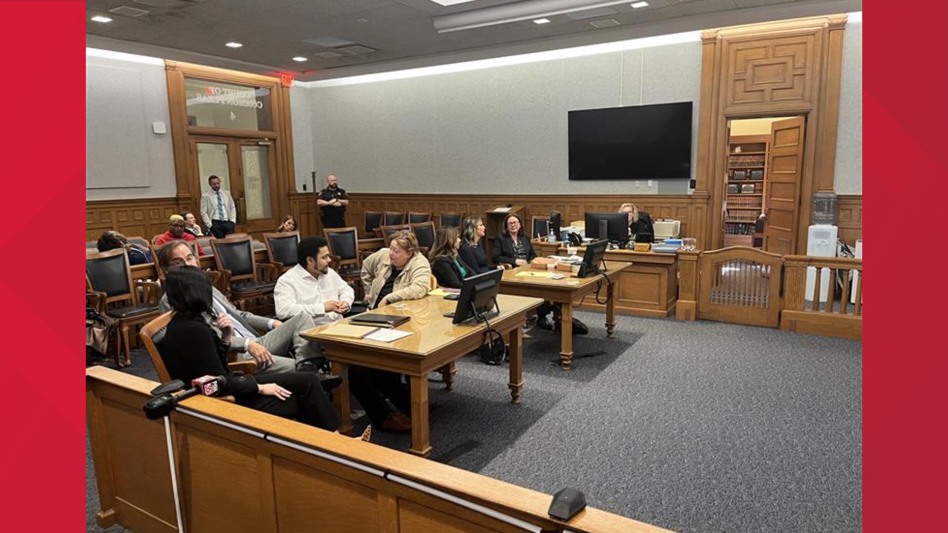 Darnell Jones' attorney says he plans to pursue insanity defense but ...