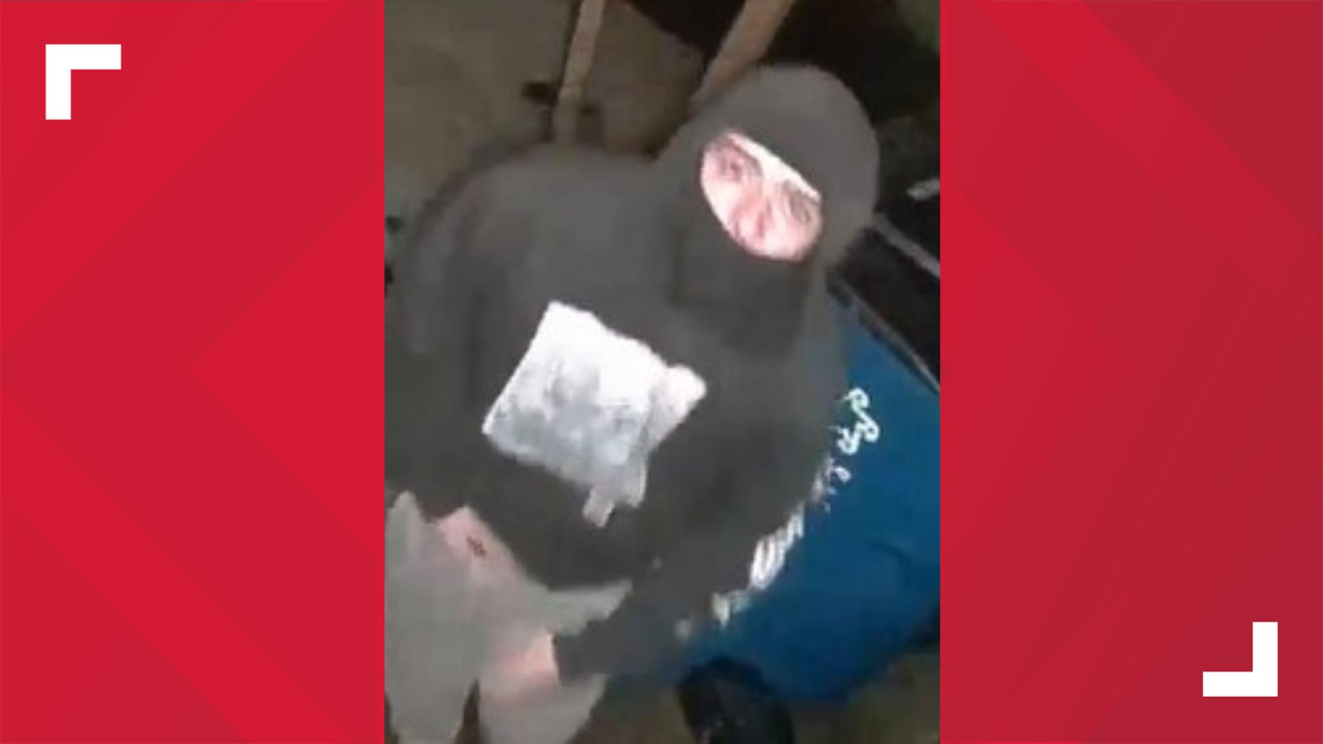 Oregon police seeking suspects in attempted vehicle theft | wtol.com