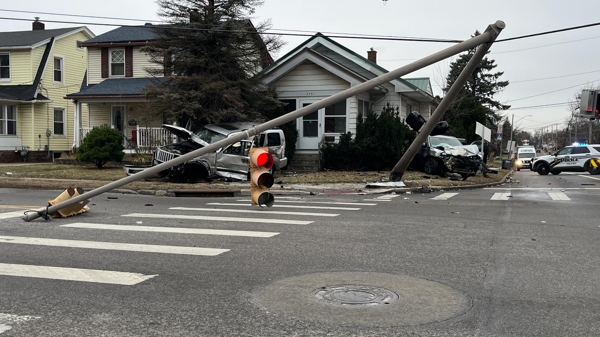 Woman arrested for high-speed vehicle pursuit that ended in injury ...