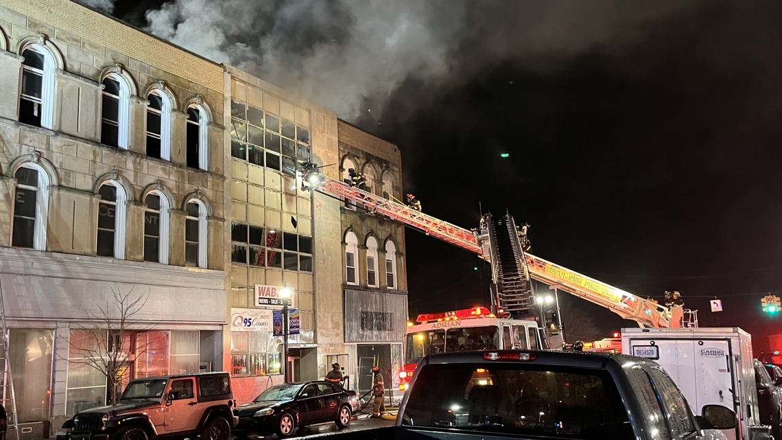 Firefighters battle large blaze in downtown Adrian | wtol.com
