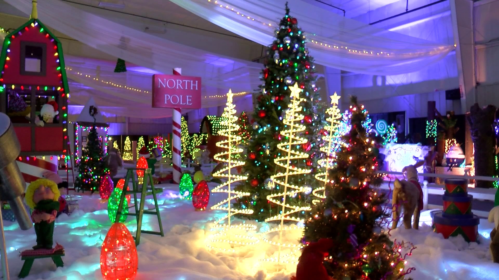 Classic family-friendly Christmas holiday tradition in northwest Ohio ...