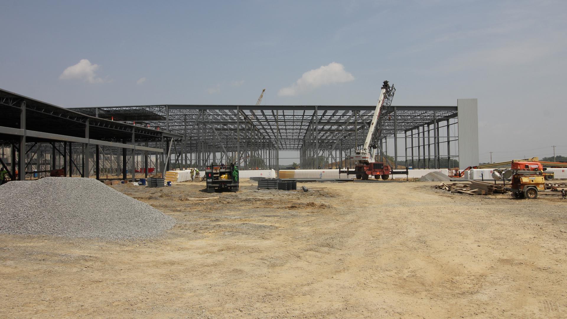 Sheetz highlights progress on distribution facility in Findlay | wtol.com