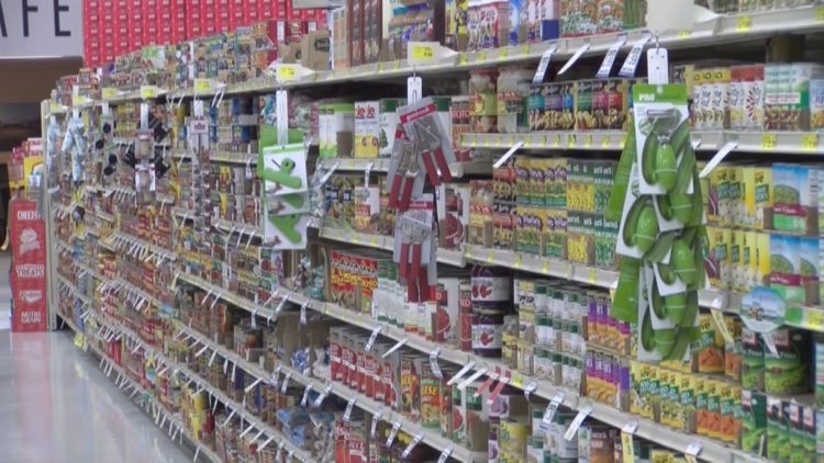 What's behind high grocery prices? Economic expert weighs in on likely ...