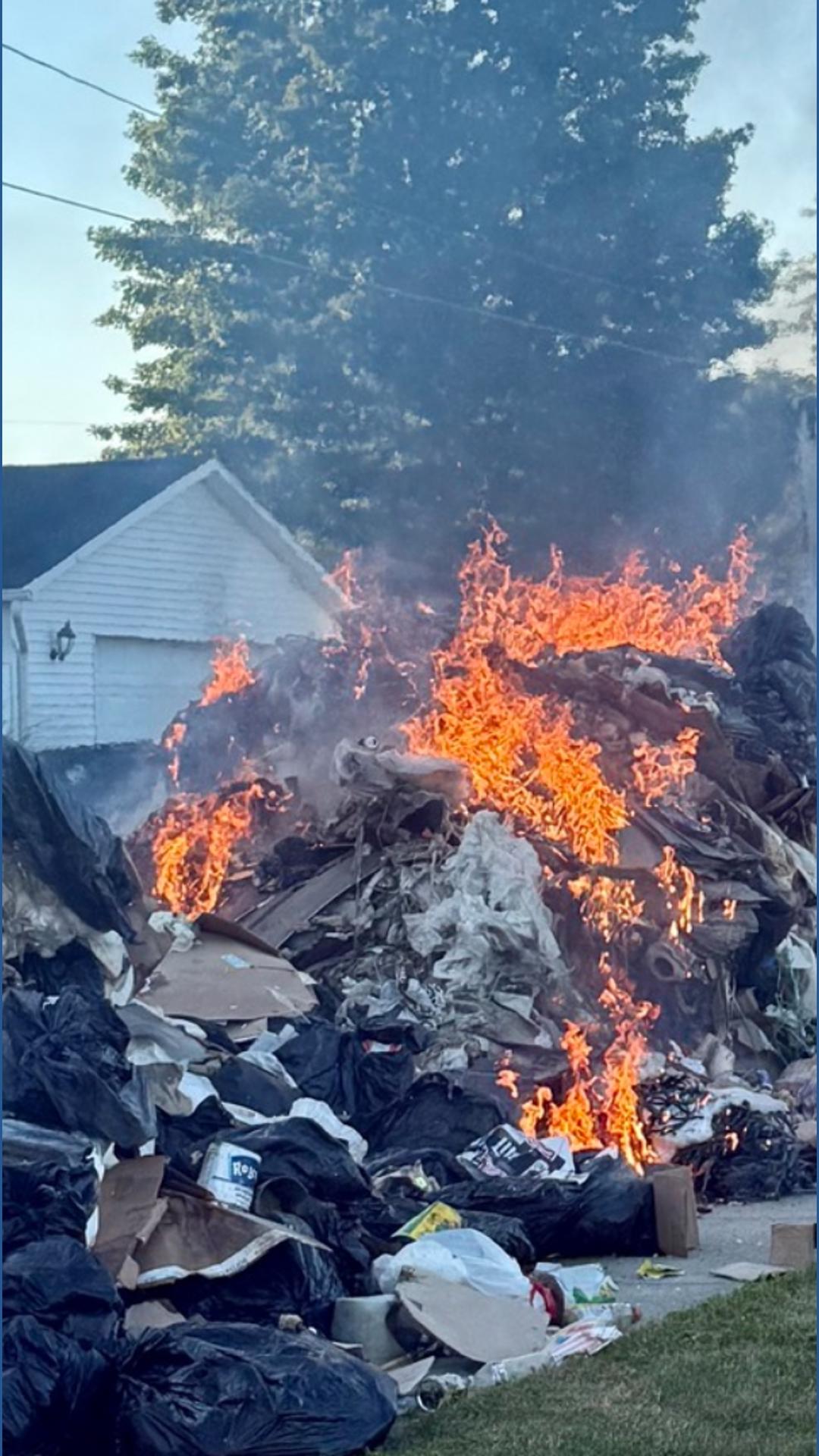 Trash catches fire inside garbage truck in Tiffin | wtol.com