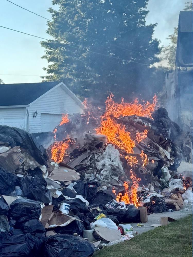 Trash catches fire inside garbage truck in Tiffin | wtol.com