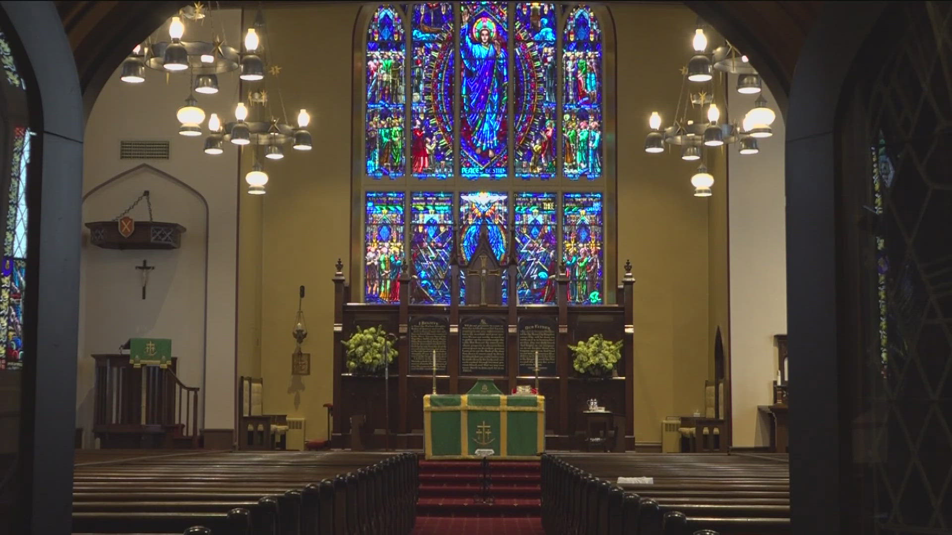 Detroit church still tolls 29 bells for the Edmund Fitzgerald | wtol.com