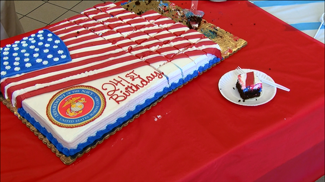 Veteran celebrates Marine's birthday by cutting cake with sword | wtol.com