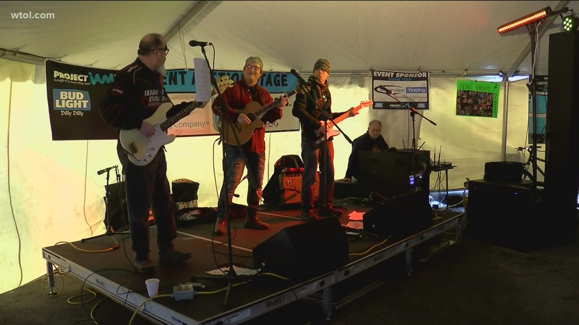 Great music takes the stage at Acoustics for Autism | wtol.com