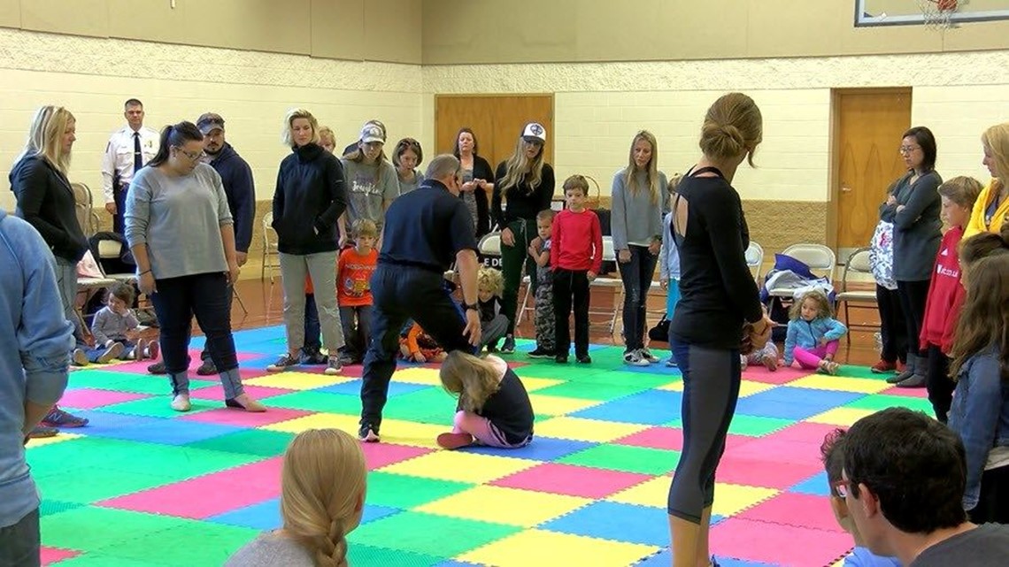 'Kids Escape' program teaches kids how to handle 'stranger danger ...