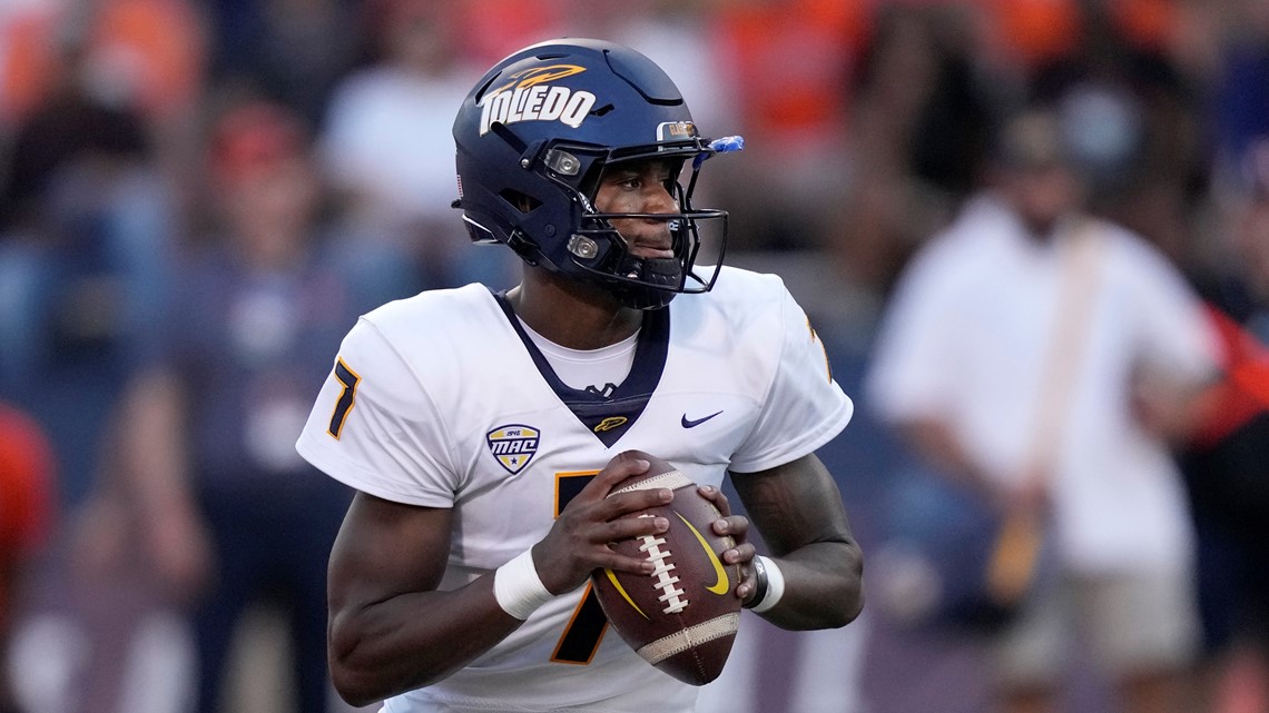 Toledo quarterback Dequan Finn enters into transfer portal | wtol.com