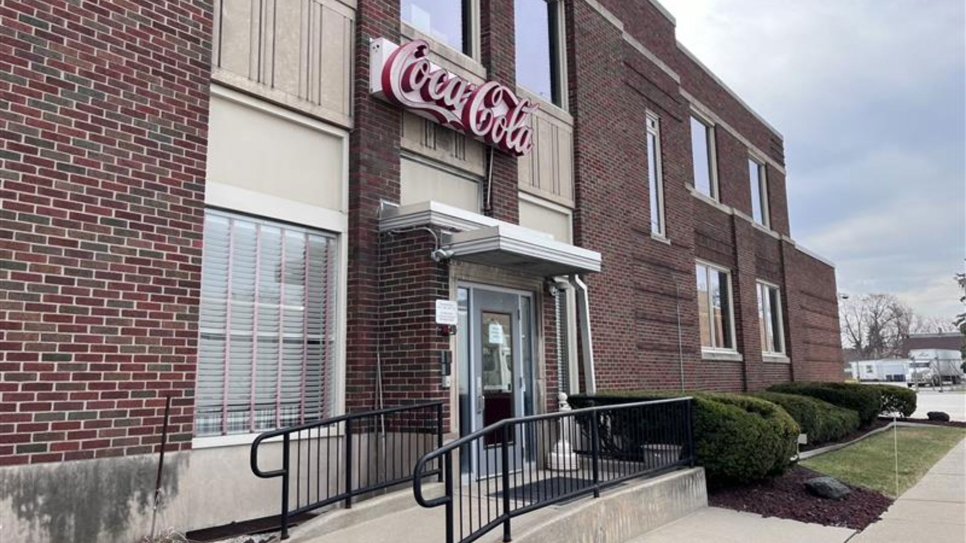 Coca-Cola strike expands to Toledo | wtol.com