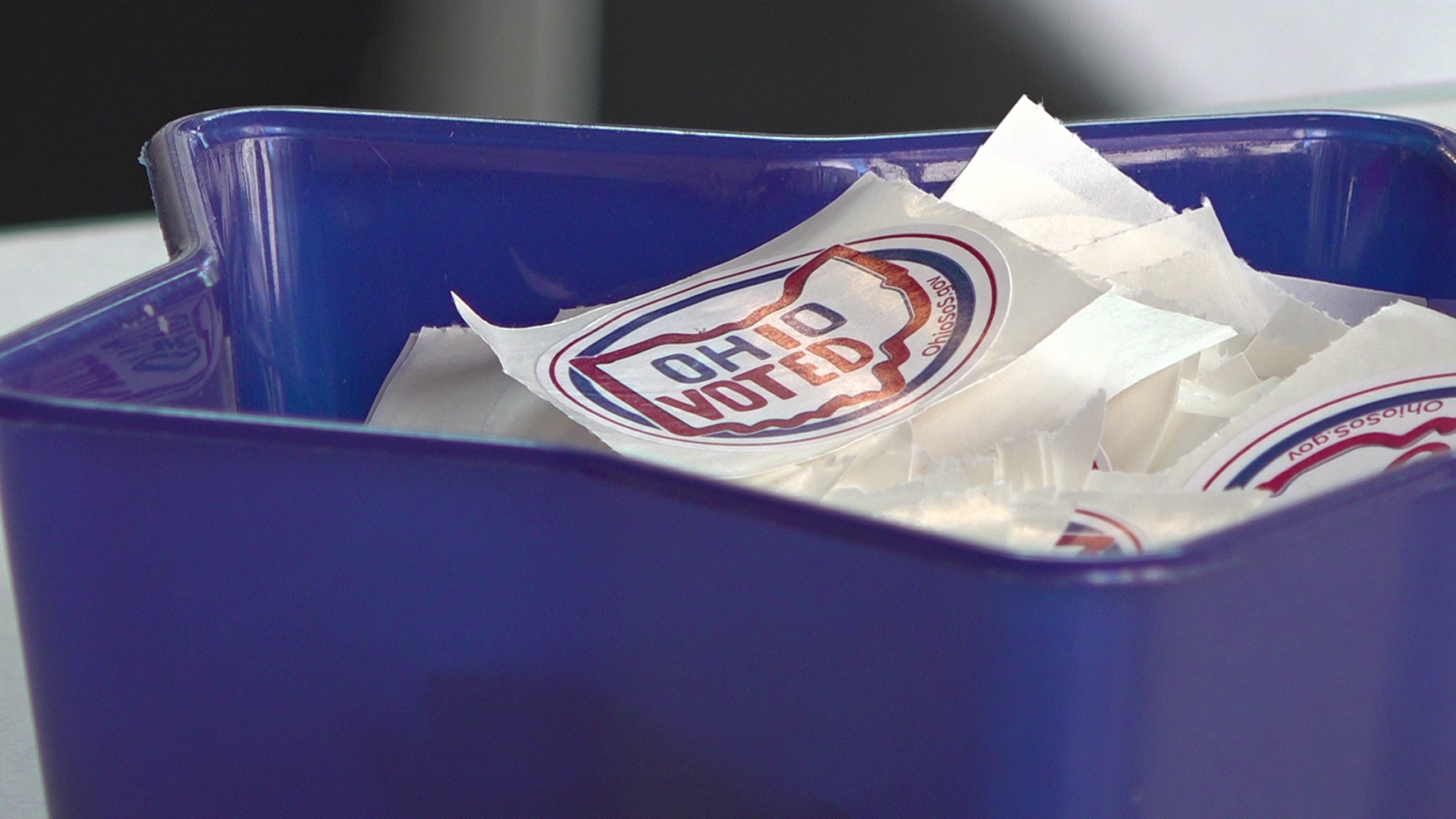 Monday marks deadline for voter registration as early voting starts ...