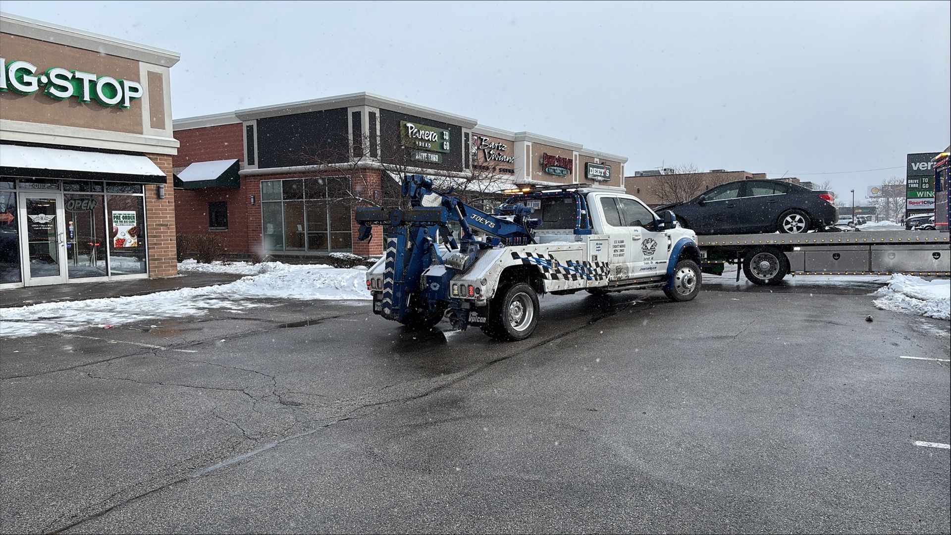 Northwest Ohio Wingstop damaged in crash | wtol.com