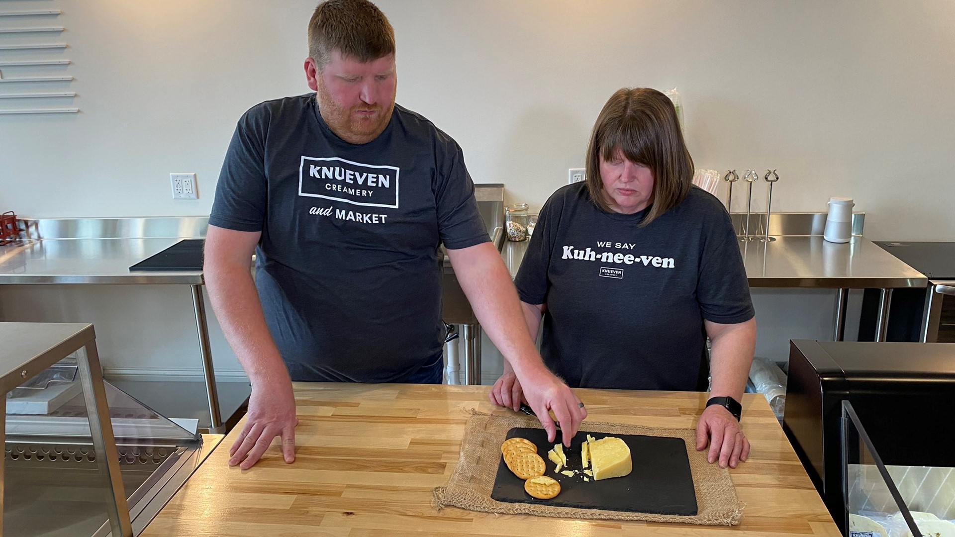 Ohio dairy farm creates artisan cheese, milk from grass-fed cows | wtol.com