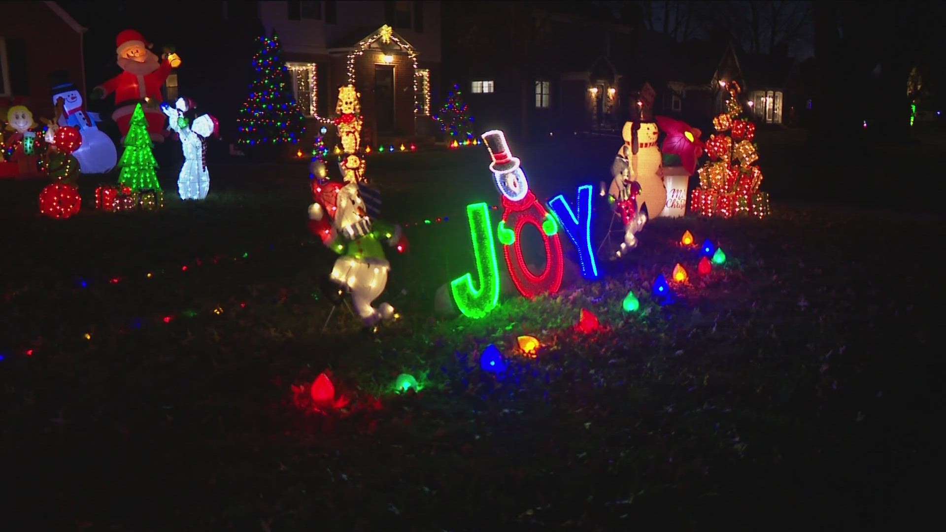 'TIS THE SEASON: Holiday light displays around northwest Ohio | wtol.com