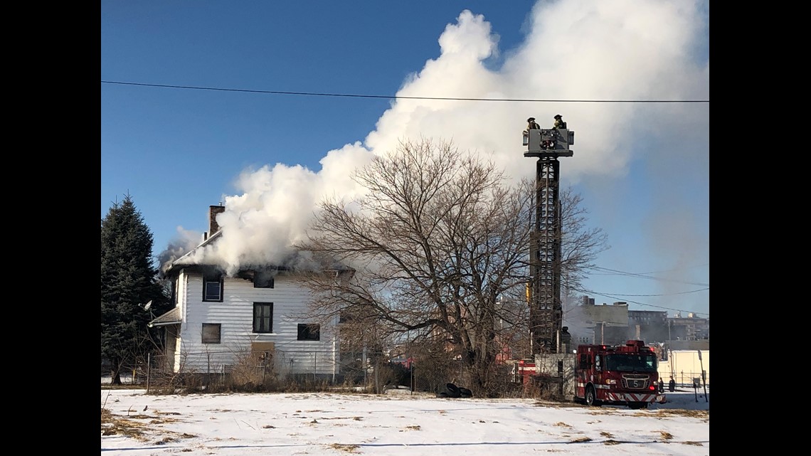 Toledo Fire responds to blaze near Washington, 19th street | wtol.com