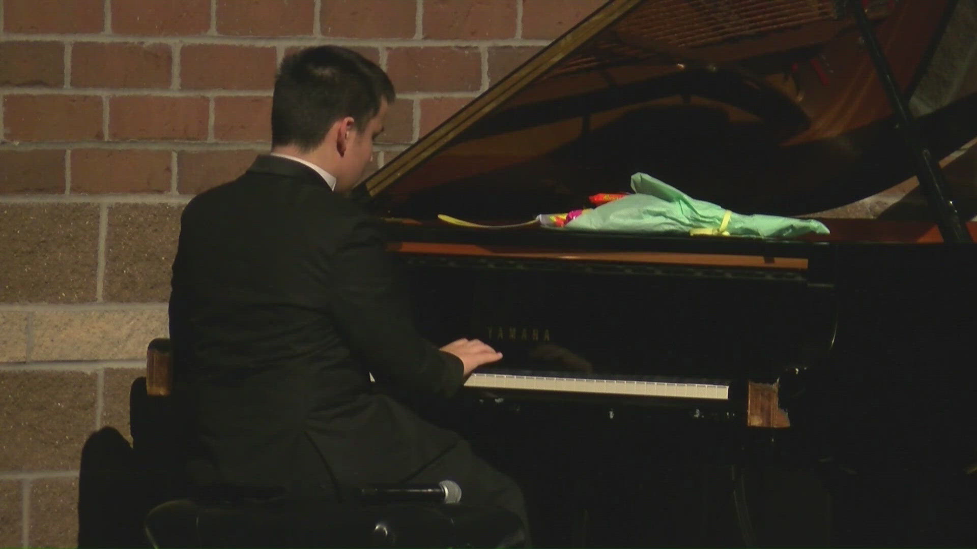 Leonard scores 25 points, Clippers resume winning ways with 117-93 rout ...