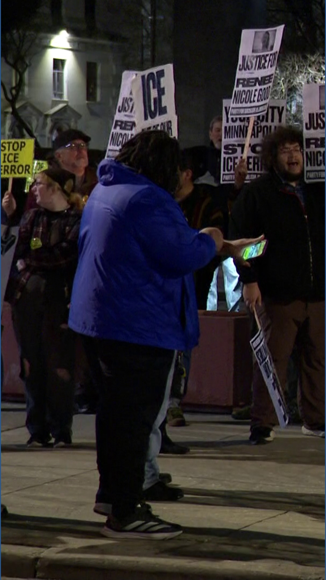 Toledo protest calls for limits on ICE after Minneapolis shooting ...