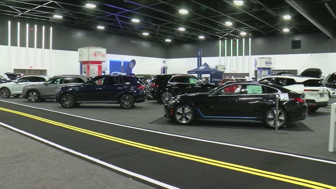 Greater Toledo Auto Show returns to Glass City Center for another year ...
