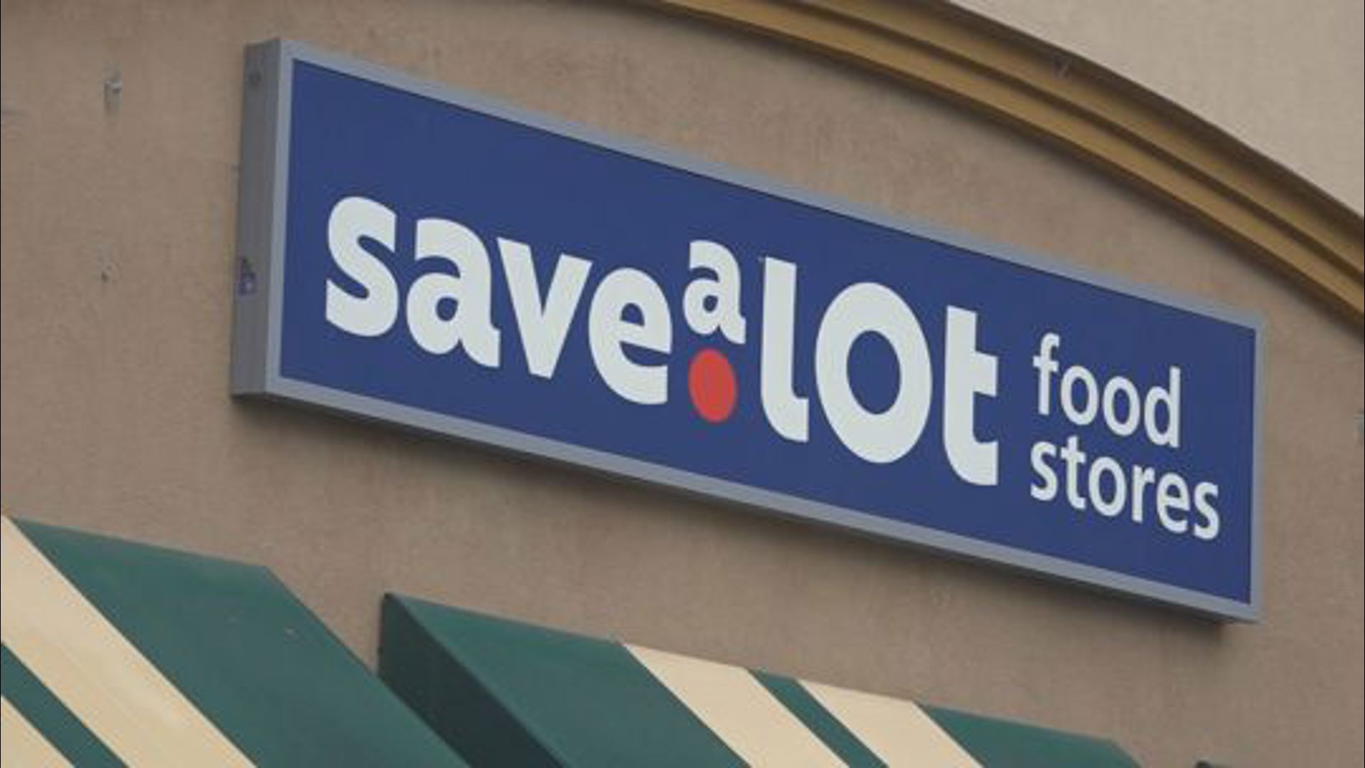 Save A Lot hosts 'grand reopening' celebration for its three Toledo ...