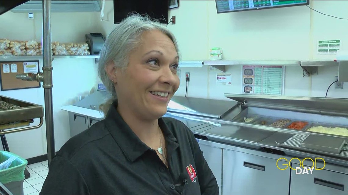 Local manager is top finalist in national pizza making contest | wtol.com