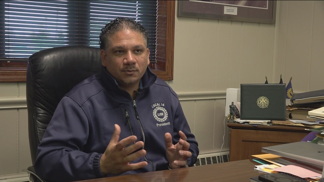 UAW Local 14 president urges pause on tariffs to boost GM, US jobs ...