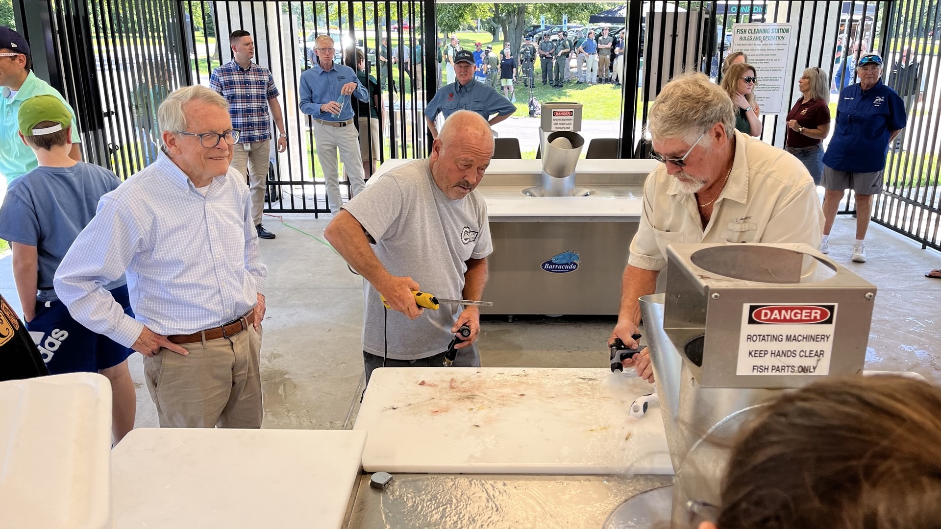 Public fish cleaning stations added to Lake Erie access point | wtol.com