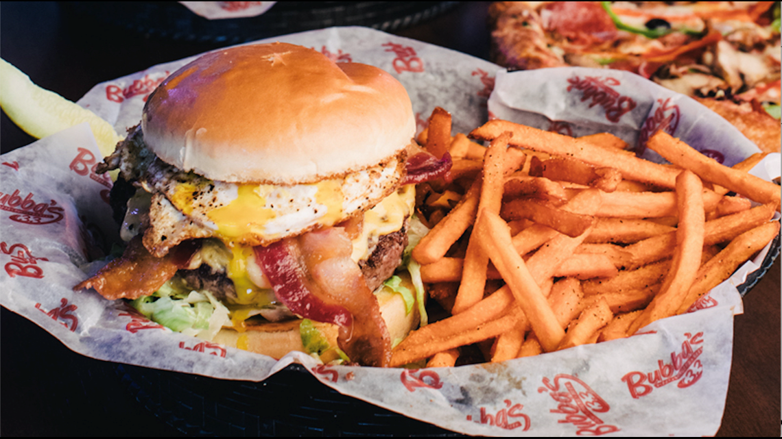 Bubba's 33 serves up Patriotic Burger to help troops | wtol.com