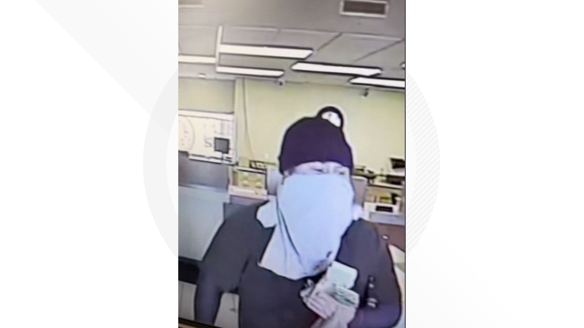 Law enforcement searching for suspect in Bettsville bank robbery | wtol.com